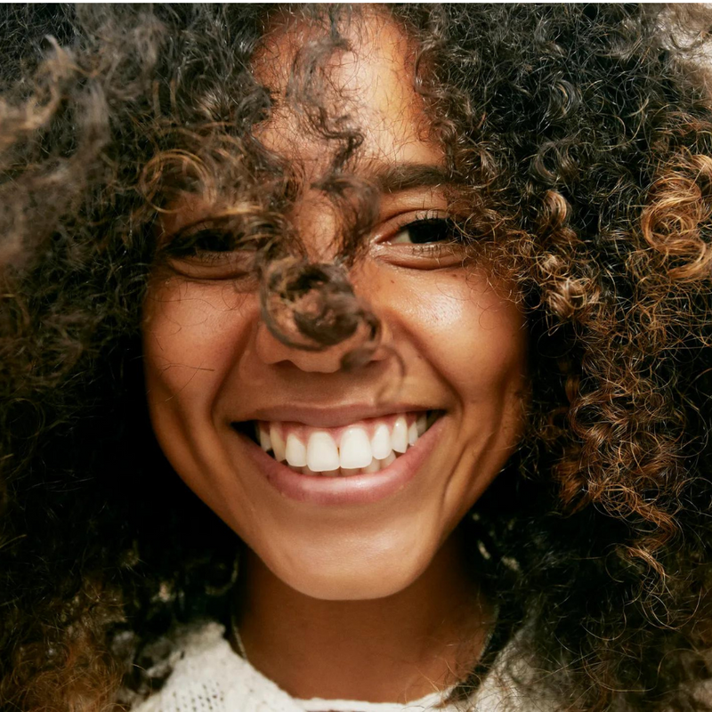 Hair with low porosity store